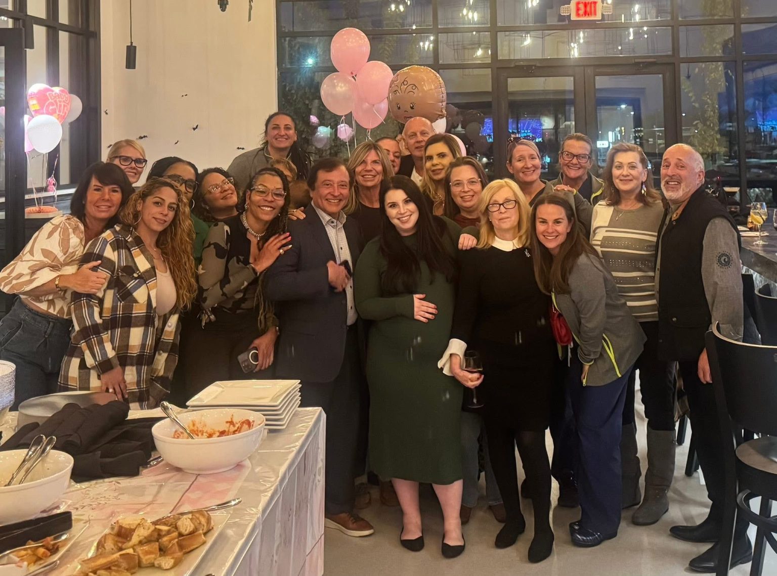 Coluna Claudia Filadelfia: Celebrating Ronnie’s Baby Shower at Dr ...