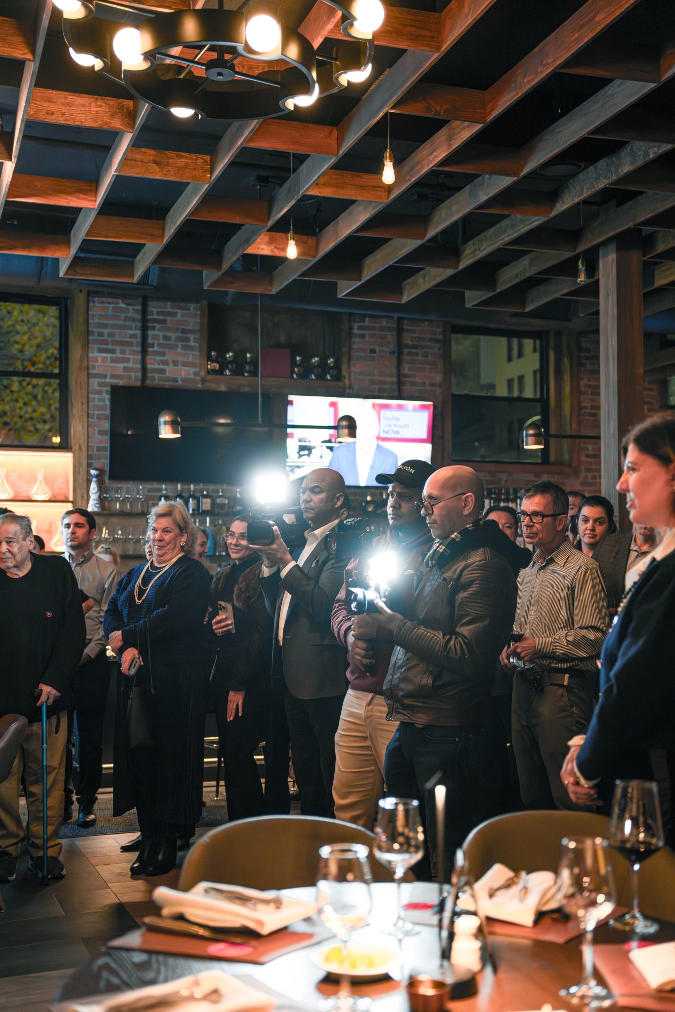 Nelson De Oliveira Inaugura Churrascaria Em Worcester, Alma Gaúcha ...