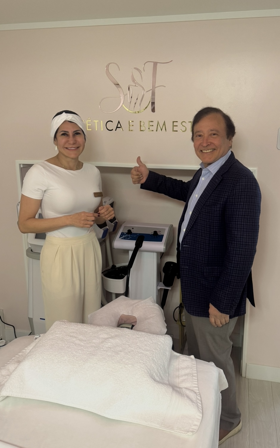 Coluna Filadelfia: Dr. RAPHAEL GABAY Visita Spa S&F – Estética E Bem ...