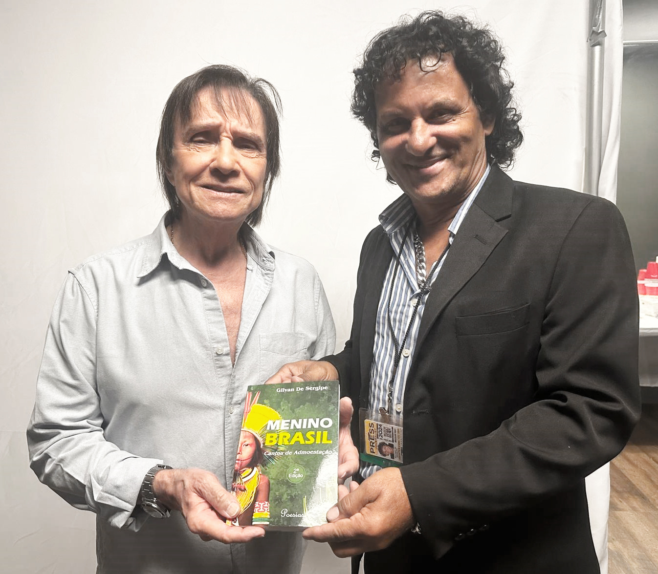 Gente Da Gente: O CANTOR E O POETA - Brazilian Times